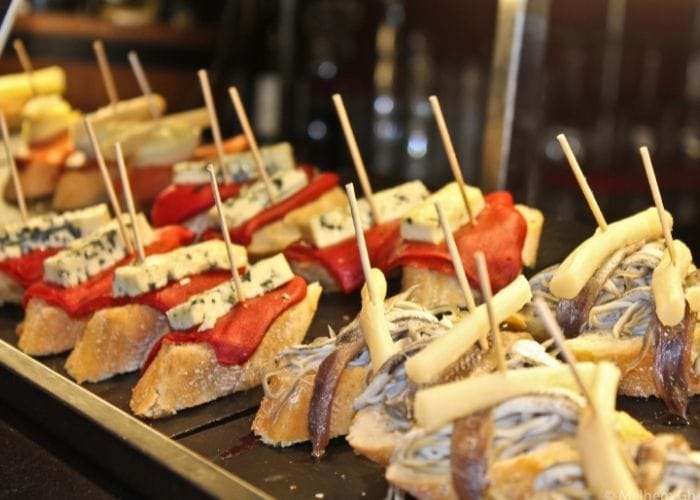 Tapas are a social Spanish tradition - InSpain.news