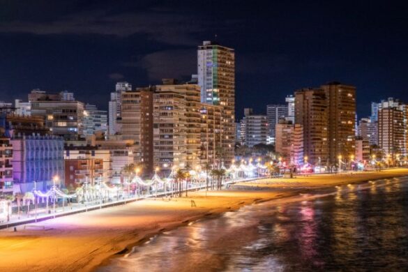 Understanding the rapid population growth in Málaga
