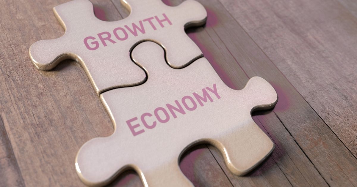 Spanish economic outlook 2026: OECD growth forecast rises - InSpain.news
